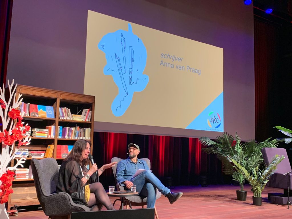 De toekomst is vuur – Anna van Praag